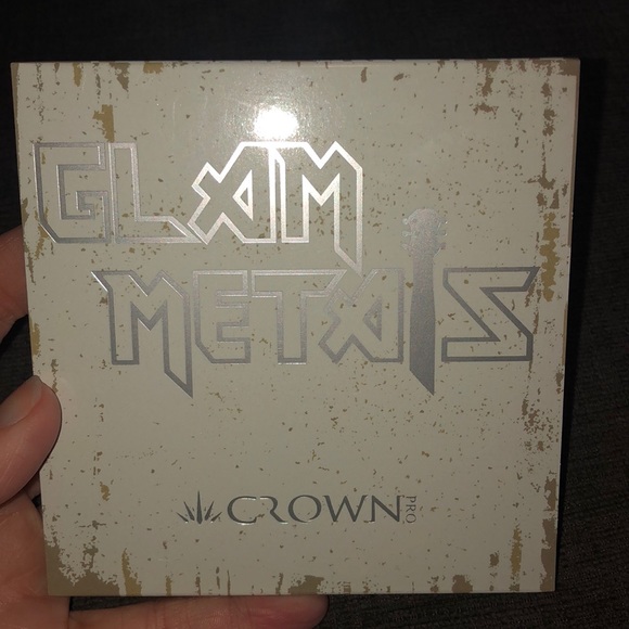 Crown Pro | Makeup | Crown Pro Glam Metals Eyeshadow Palette New | Poshmark